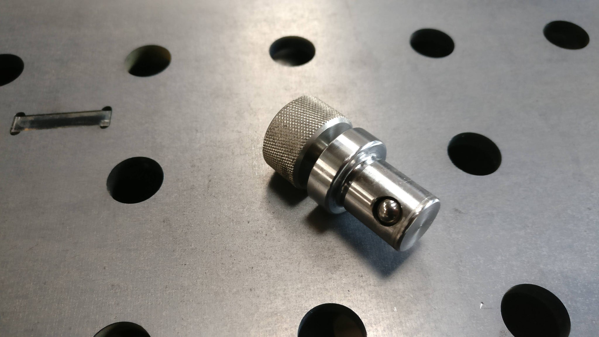 Spannbolzen – Kremmpi Metallbau